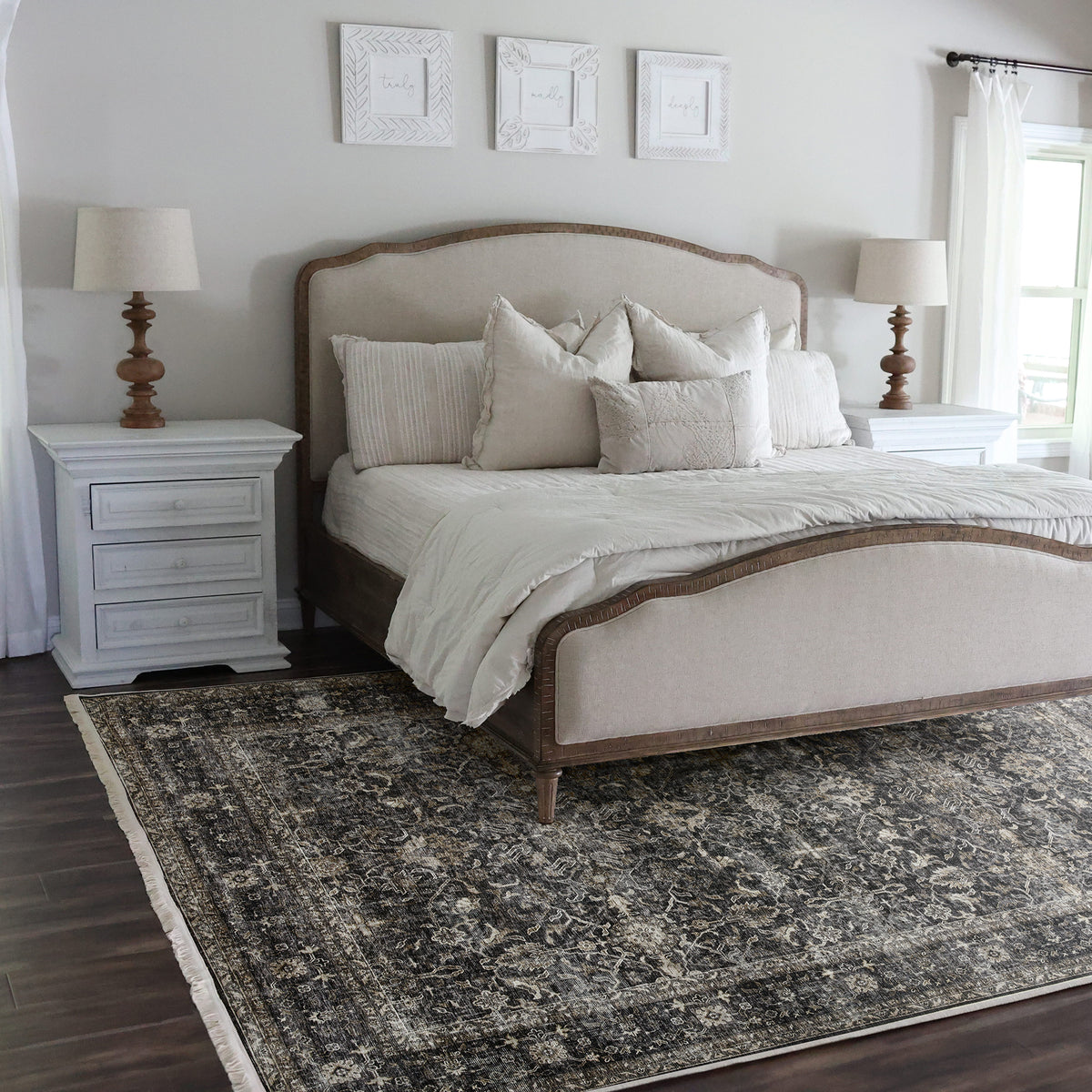 Lisa - Midnight - Washable Rug – Tumble